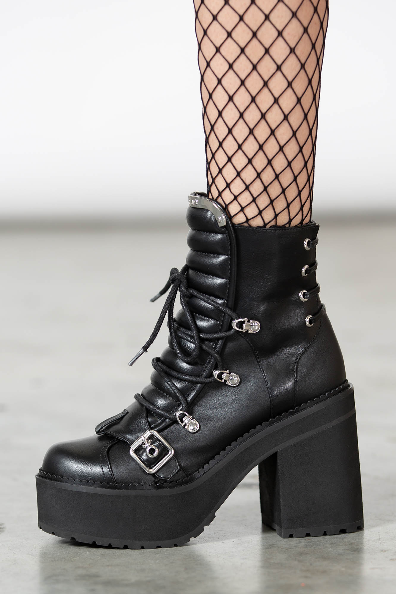 Stryker Boots | Killstar